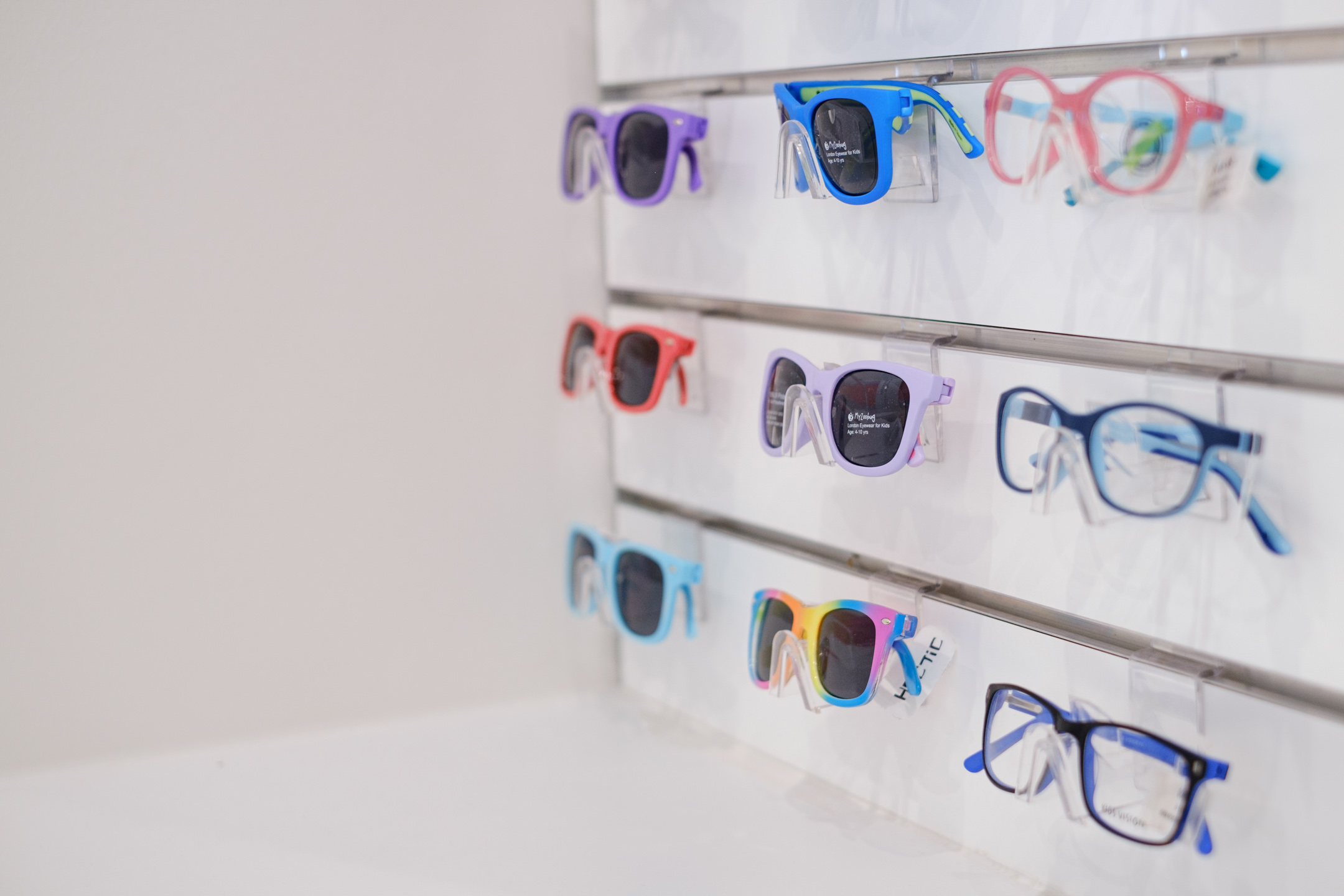 Glasses and Contact Lenses | aco